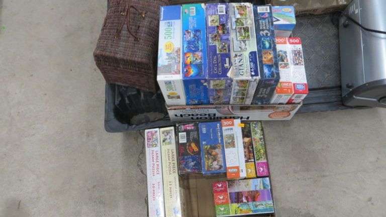 Jigsaw Puzzles - 2 Boxes - Lambrecht Auction, Inc.