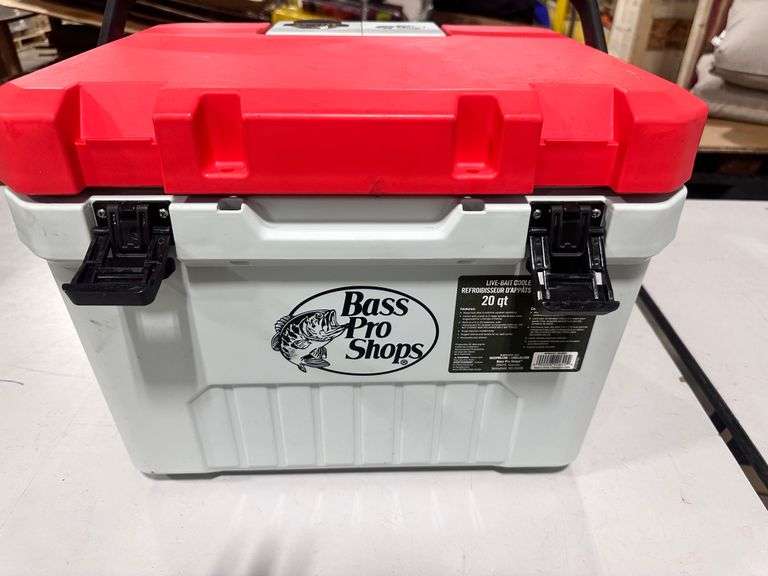 Bass Pro Shops 20QT Live Bait Cooler With Aerator - Used - Lambrecht ...