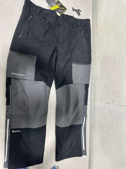 Bass Pro Guidewear Gore-Tex Pants - Size 2XL - Lambrecht Auction, Inc.