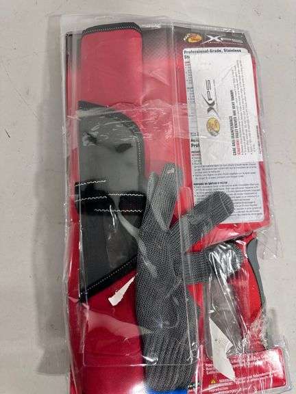 Bass Pro Shops XPS Professional-Grade Fillet Kit - Lambrecht Auction, Inc.