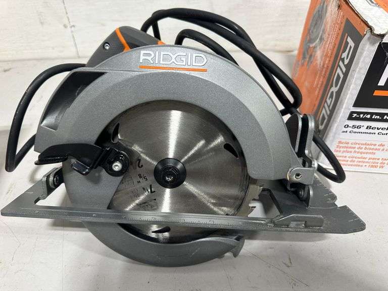 RIDGID 15 Amp 7-1/4 in. Circular Saw - Light Use - Lambrecht Auction, Inc.