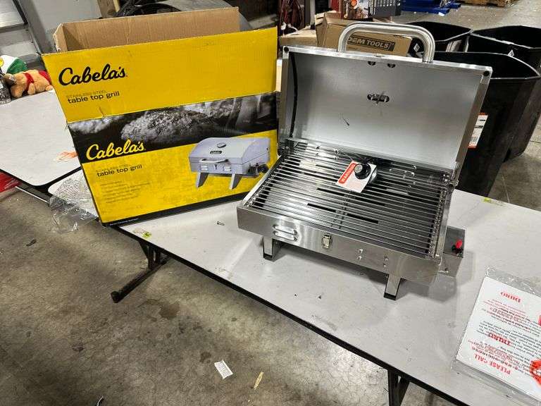 Cabela's Stainless Steel Tabletop Propane Grill - Lambrecht Auction, Inc.