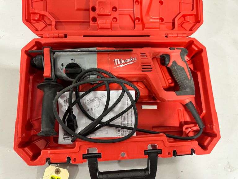 Milwaukee 8 Amp Corded 1 In Sds D Handle Rotary Hammer Used