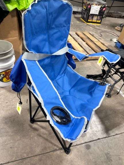 Bass Pro Basic Camping Chair - Lambrecht Auction, Inc.