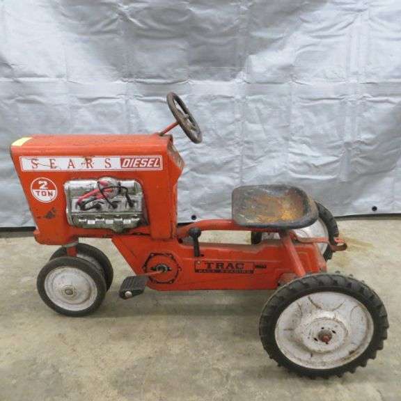 Sears Pedal Tractor - Lambrecht Auction, Inc.