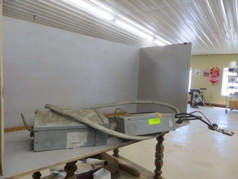 Meter Pan & 30 Amp Circuit Box - Lambrecht Auction, Inc.