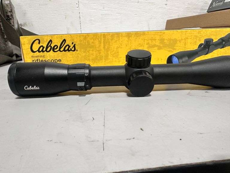 Cabela's Intensity Rimfire Rifle Scope 2-7x32 - Lambrecht Auction, Inc.