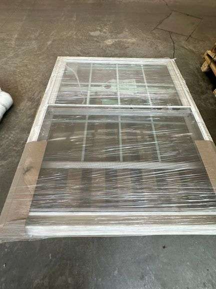 White Vinyl Double Hung Window 46"x56" *SEE DESCRIPTION* - Lambrecht ...