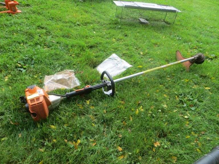 Steel FS 85 Gas String Trimmer - Lambrecht Auction, Inc.
