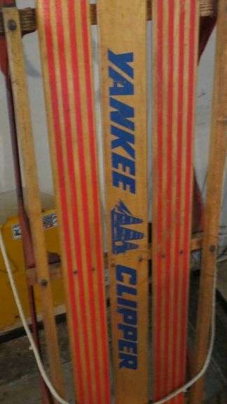 Yankee Clipper 5' Hand Sled - Lambrecht Auction, Inc.