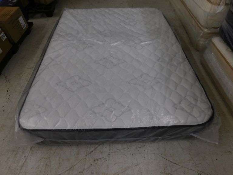 Corsicana Cambridge Firm Pocketed Coil Queen Mattress - Lambrecht ...