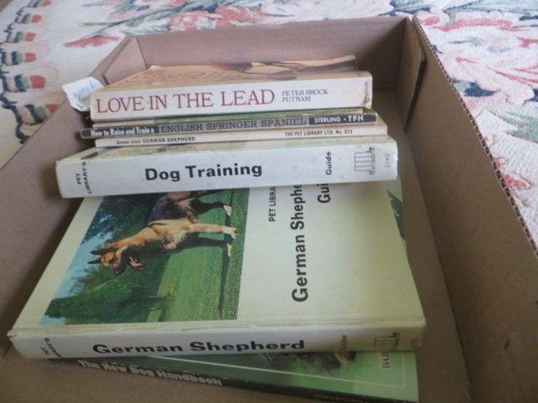 Dog Training Books - Lambrecht Auction, Inc.