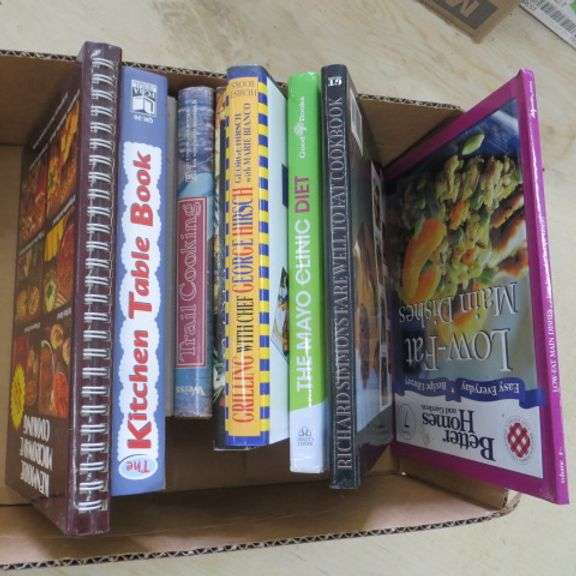 Assorted Cook Books - Lambrecht Auction, Inc.