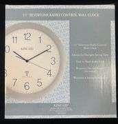Kincaid Radio-Controlled Wall Clock (11", Silvertone) - Lambrecht ...