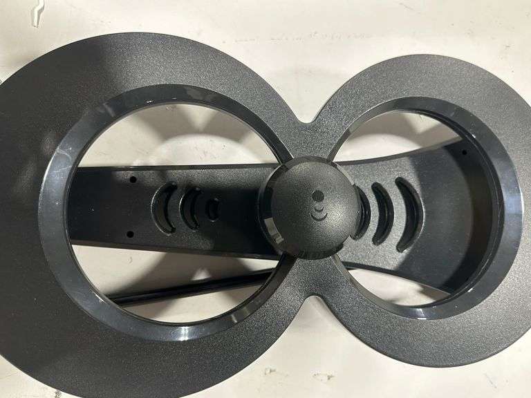 Antennas Direct ClearStream 2MAX Indoor Outdoor TV Antenna - Lambrecht ...