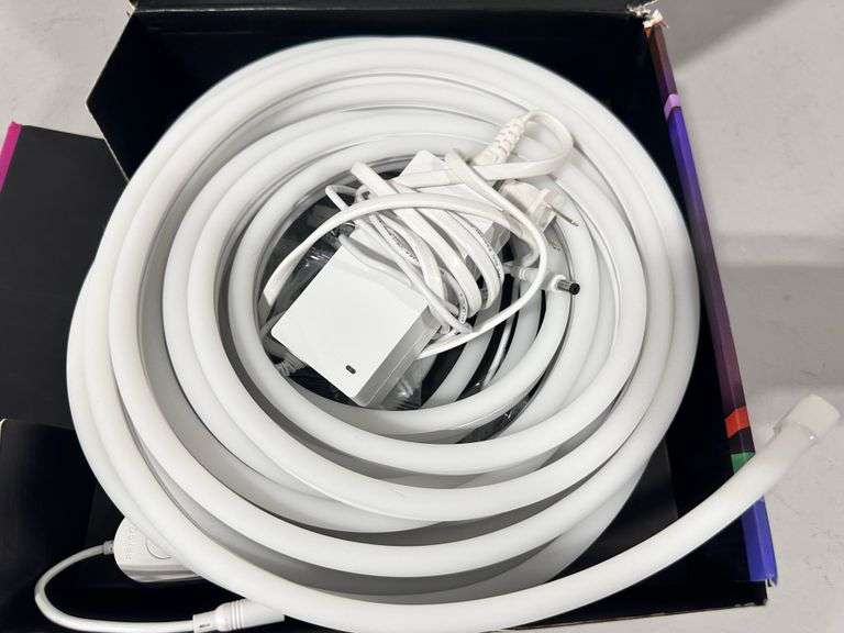 Govee 32.8' Neon Rope Light, RGBIC, Music Sync, DIY Design, Works with ...