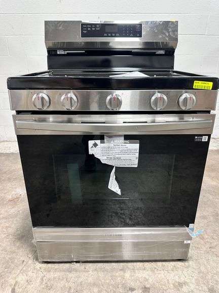 Samsung 6 cu. ft. Smart Convection Gas Range *Rear Panel Dented & Lose ...