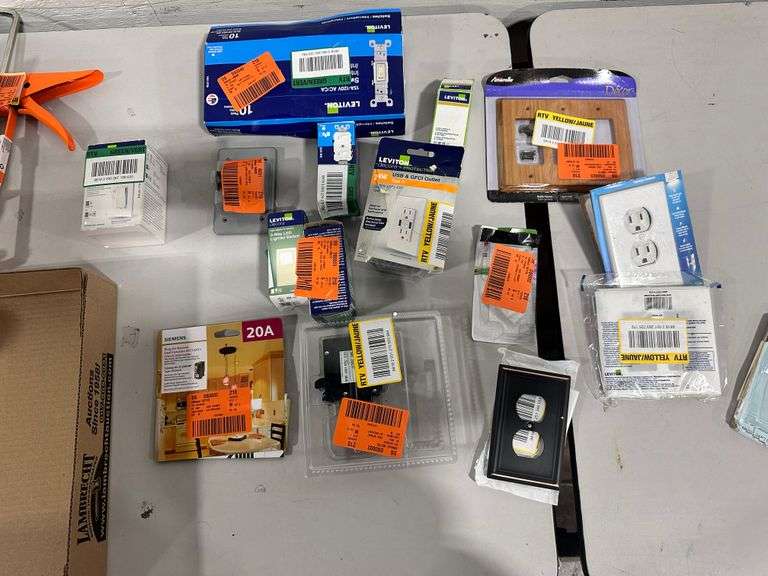 Assorted Electrical Items - Lambrecht Auction, Inc.