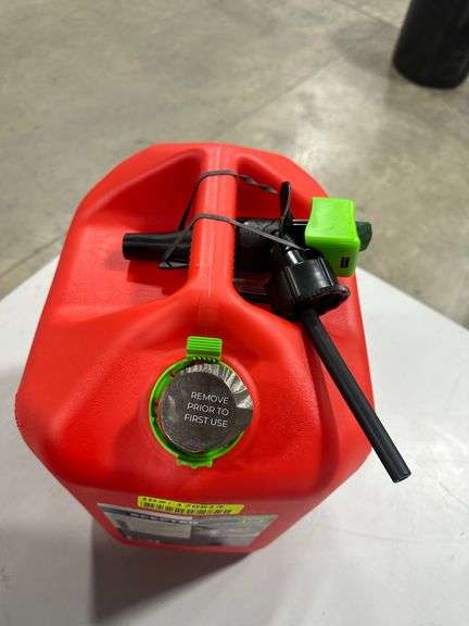 Scepter 5 Gal. Smart Control Gas Can with Rear Handle, Red Fuel ...