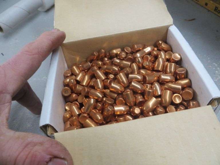 Bullets - Ranier .40/10mm 180gr RNFP 500/bx - Lambrecht Auction, Inc.