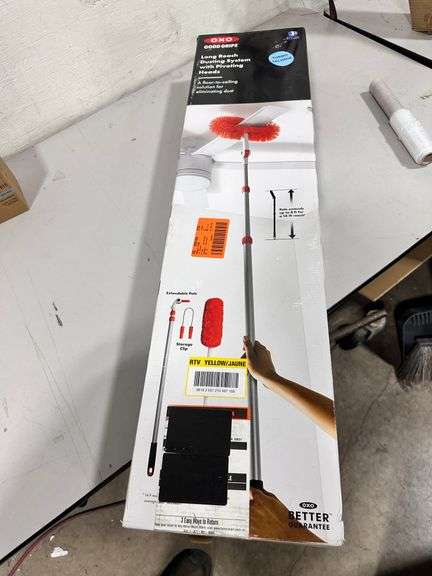 OXO Good Grips Long-Reach Dusting System with Pivoting Heads ...