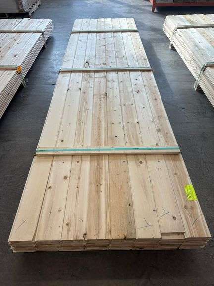 Western White Pine Shiplap Paneling 1"x6"x12' - Lambrecht Auction, Inc.