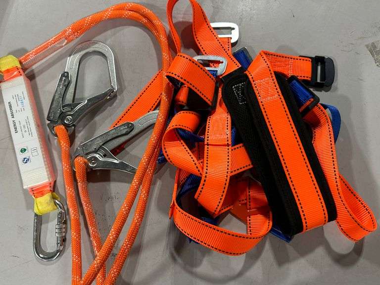 Safety Harness Fall Protection Kit: Full Body Roofing harnesses with ...