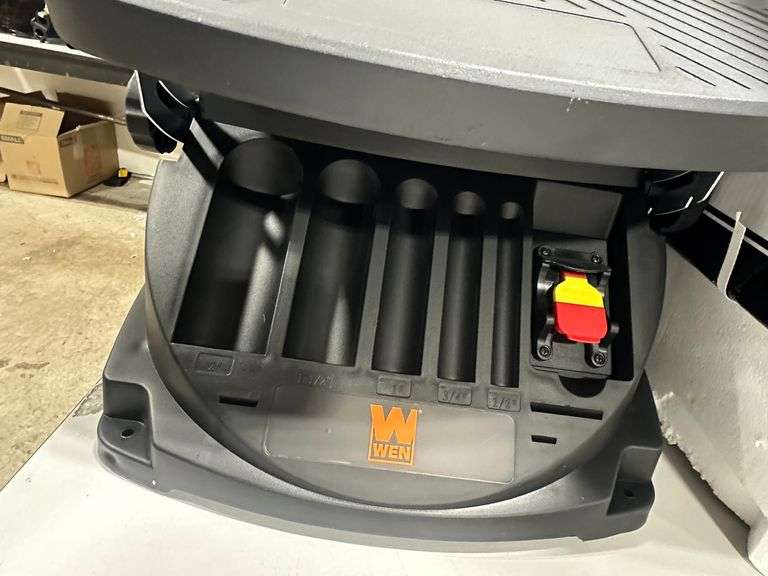 WEN 6524 Oscillating Belt and Spindle Sander - Lambrecht Auction, Inc.