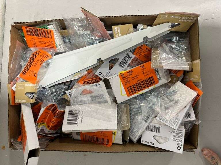 Assorted Hardware - Lambrecht Auction, Inc.