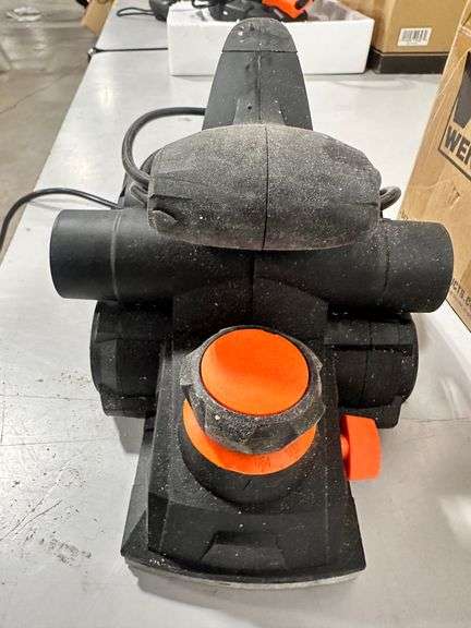 WEN 6534 8-Amp 4-3/8-Inch Electric Hand Planer - Lambrecht Auction, Inc.