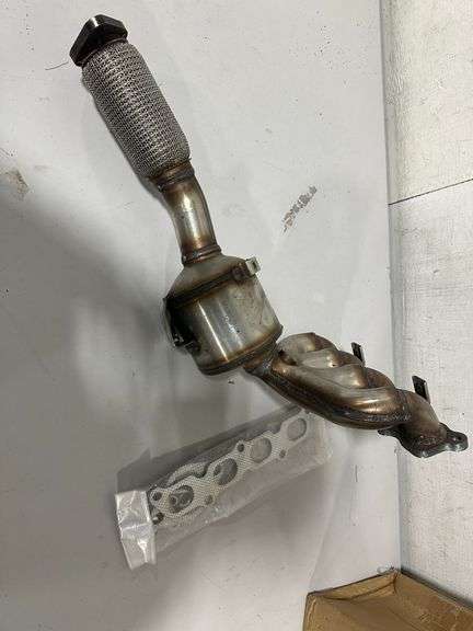 Manifold Catalytic Converter Front For 2009 2010 2011 Chevrolet Aveo ...