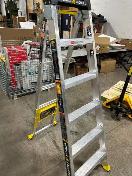 Gorilla Ladders 14 ft. Reach Aluminum 2-in-1 Extension Multi-Position ...