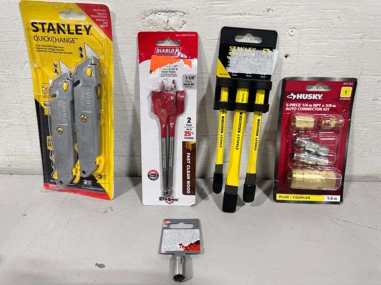 Assorted Bits & Stanley Box Knifes - Lambrecht Auction, Inc.