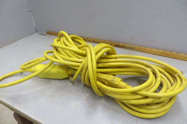 GFI Extension Cord - Lambrecht Auction, Inc.