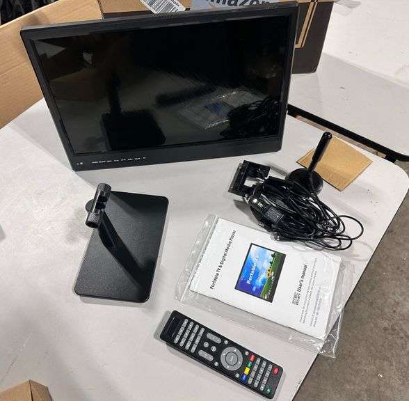 17 inch TV,Small Widescreen LED TV with Antenna - Lambrecht Auction, Inc.