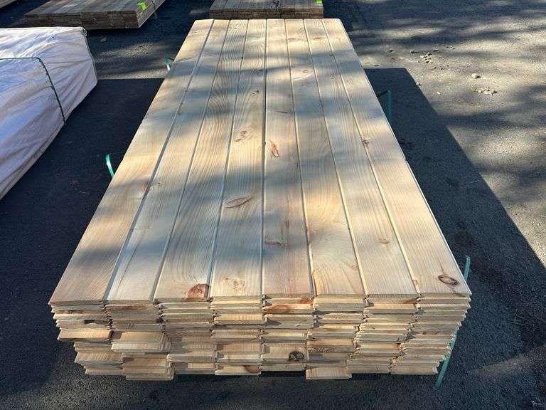 White Pine T&G WP4 Smooth Face Paneling 1"x6"x8' - Lambrecht Auction, Inc.