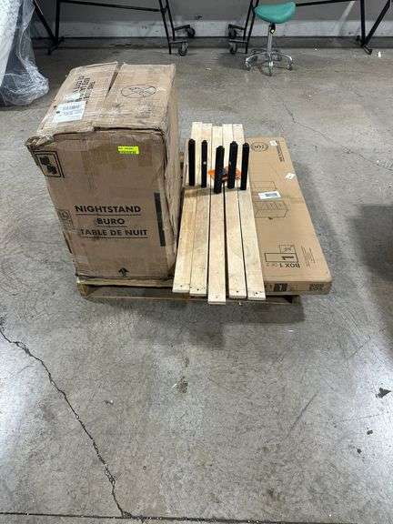5000 Pallet Of Broken Items - Lambrecht Auction, Inc.