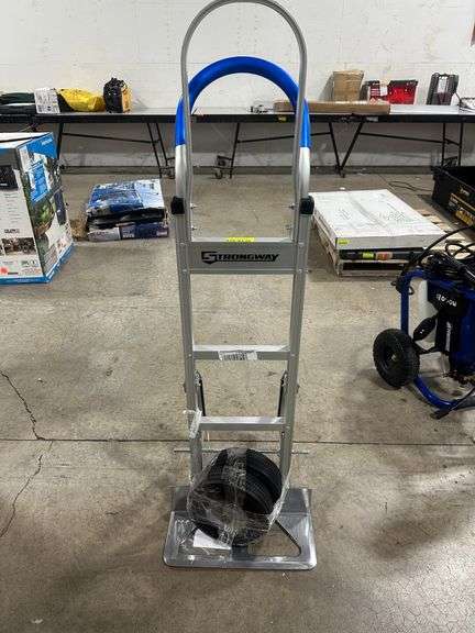 Strongway Aluminum Hand Truck/Stair Skid, 660-Lb. Capacity - Lambrecht ...