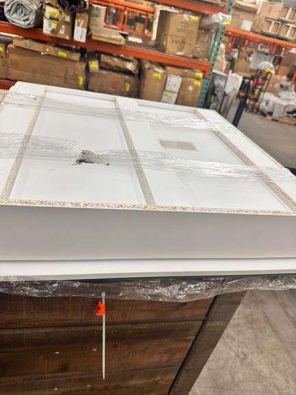 Mixed Lot Miscellaneous Salvage Items - Major Damage, Does Not Work ...