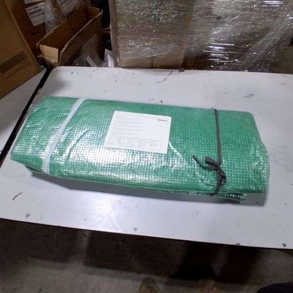 Outsunny Green Mesh Shade Cloth Cover - Lambrecht Auction, Inc.