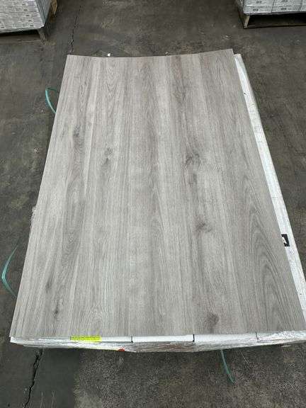Pinnacle Light Gray SPC Flooring 5.5mmx8"x60" - Lambrecht Auction, Inc.
