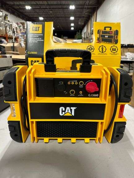 CAT 2000 Peak Amp Pro Portable Car Jump Starter with 12V DC Outlet ...