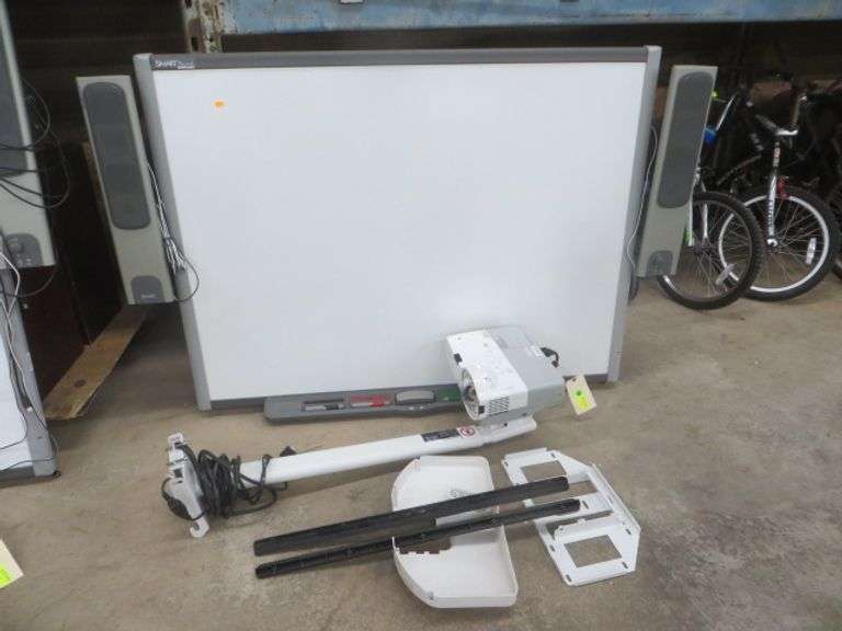 Epson Smart Board Projector & Board - Lambrecht Auction, Inc.
