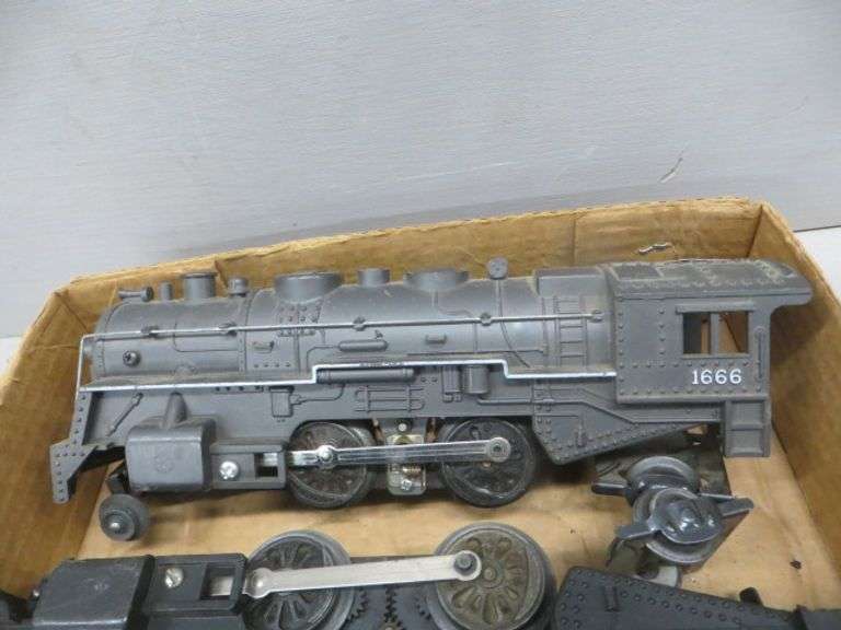 Marx Type O Train Engines (5) - Lambrecht Auction, Inc.