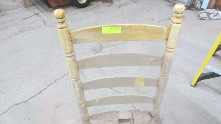 Solid Ladderback Chair - Lambrecht Auction, Inc.