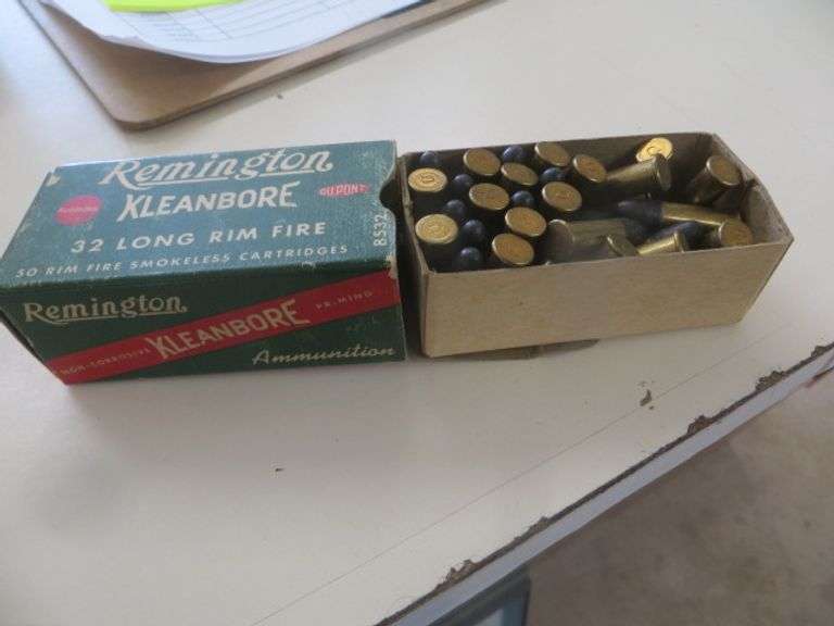 Ammo - Remington .32 Long Rimfire 36 rds - Lambrecht Auction, Inc.