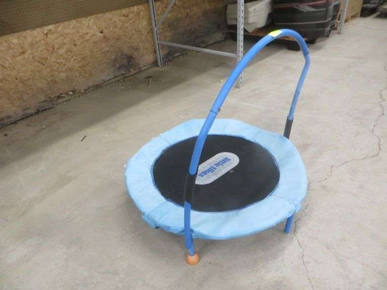 Small Trampoline - Lambrecht Auction, Inc.