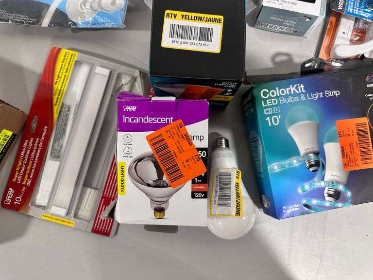 Assorted Lights + Light Bulbs - Lambrecht Auction, Inc.