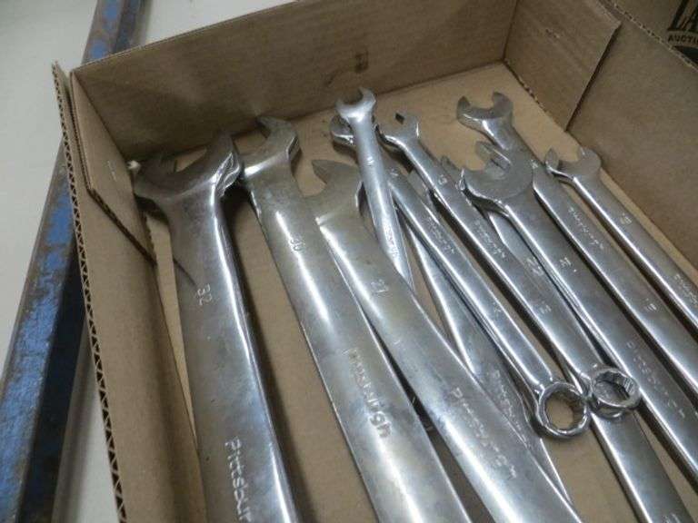 Pittsburgh Metric Wrenches 12-33mm - Lambrecht Auction, Inc.