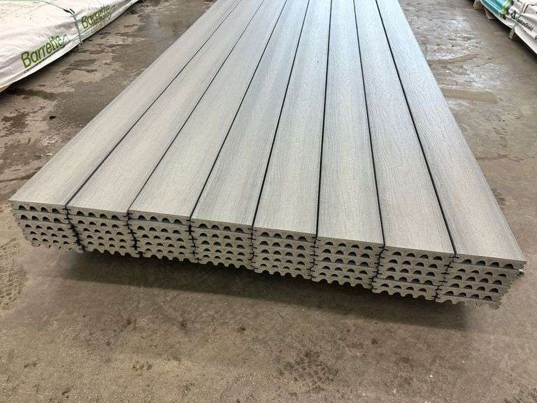 Elevate Alpine Gray Composite Decking 5/4"x6"x16' GV - Lambrecht ...